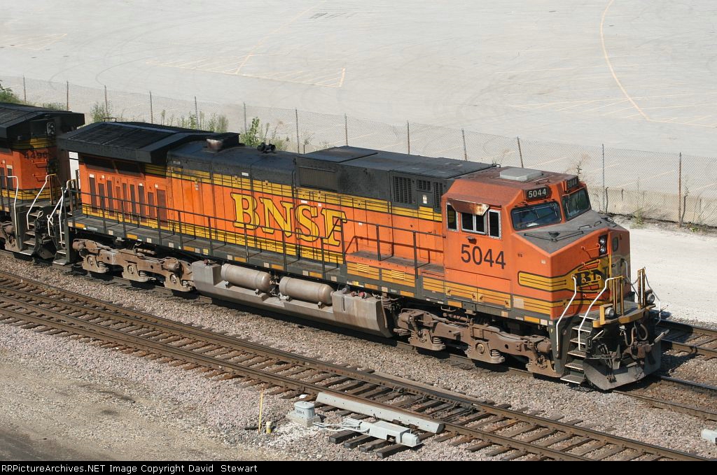 BNSF CW44-9 5044